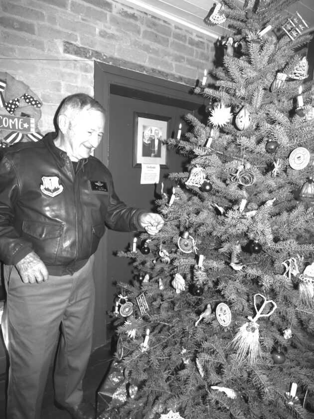 Historic Moss House opens doors for holiday event | News, Sports, Jobs ...